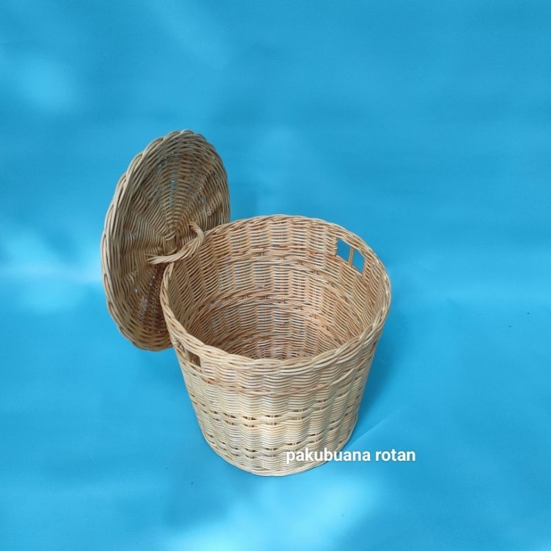 Jual Keranjang Rotan Tempat Sampah/Tempat Sampah Kamar | Shopee Indonesia Jual Keranjang Rotan Tempat Sampah/Tempat Sampah Kamar | Shopee Indonesia