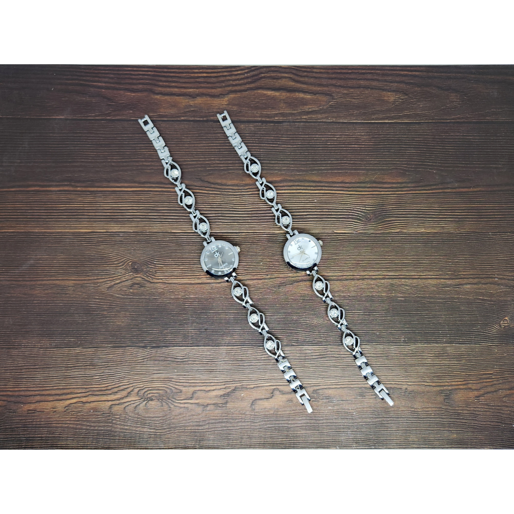 Jual JAM TANGAN GELANG RANTAI KECIL DK WARNA SILVER SLIM 557F/G/H/I ...