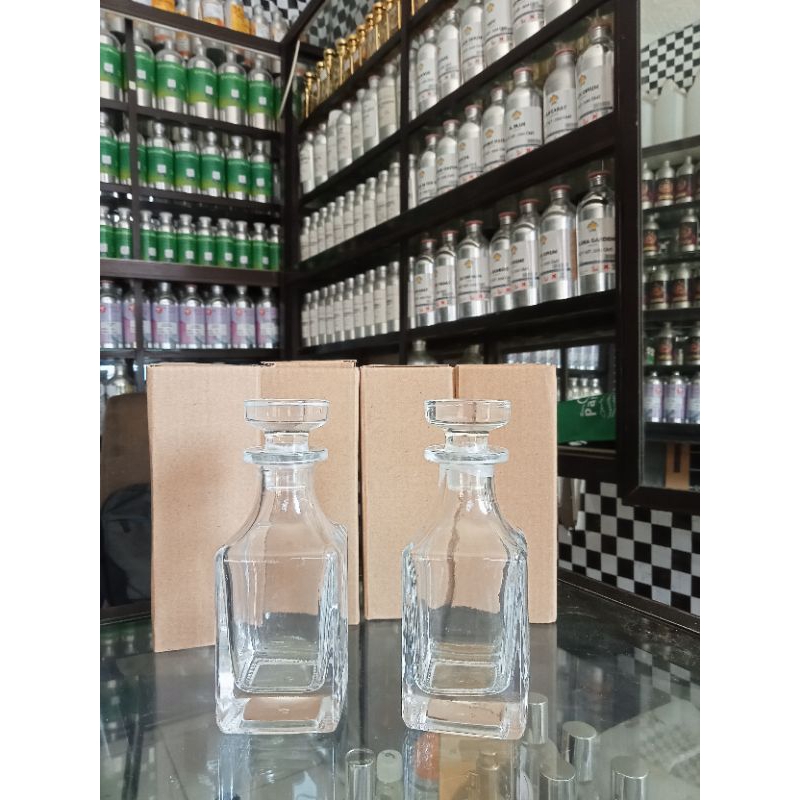 Jual BOTOL JIN 150 ML COCOK UNTUK PAJANGAN PARFUME ANTIK | Shopee Indonesia