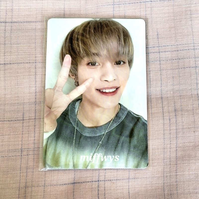 Jual PHOTOCARD WAYV YANGYANG WE BECAME FAMILY (SELCA) | Shopee Indonesia