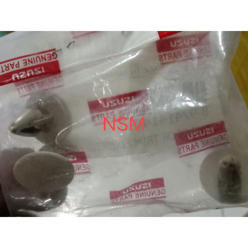 Jual CLIP DOORTRIM WARNA CREAM ISUZU PANTHER LS/GRAND TOURING ORIGINAL ...