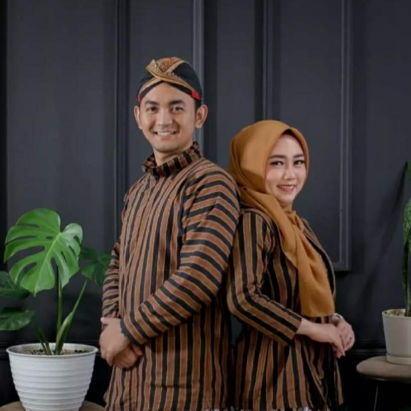 Jual Baju couple lurik adat jawa Baju couple surjan Surjan lurik Baju lurik jogja solo surjan ...