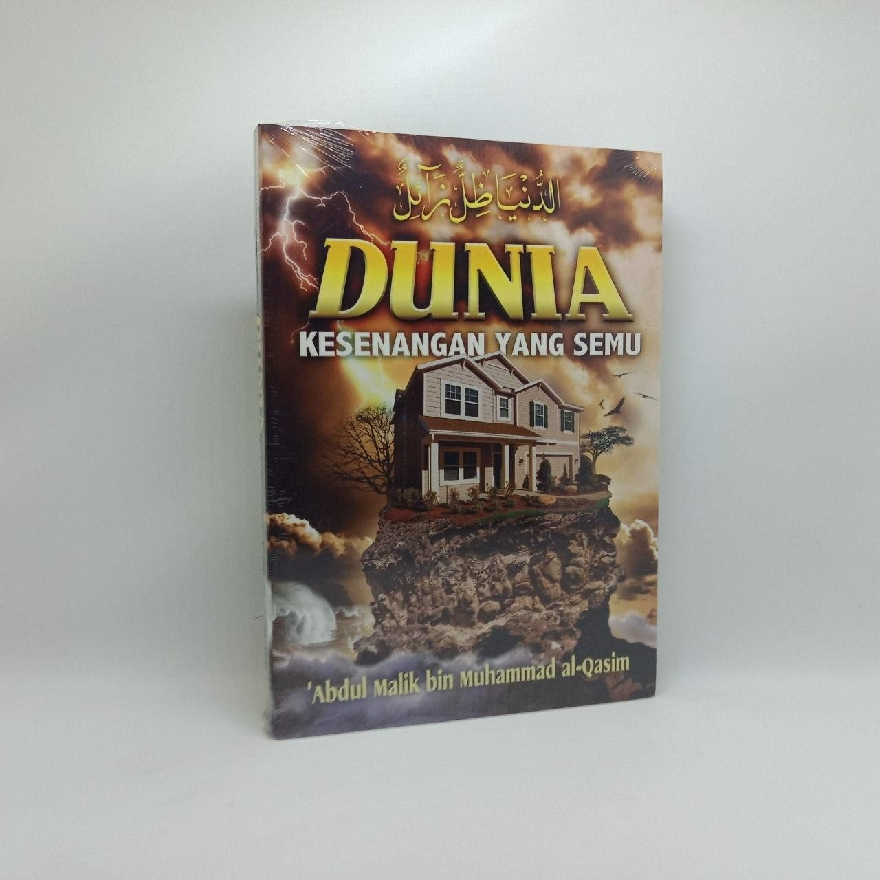 Jual BUKU Dunia Kesenangan Yang Semu - Pustaka Al-Inabah | Shopee Indonesia