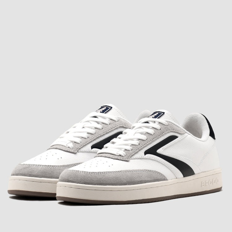 Jual BRODO - Sneakers Ace Tennis Ivory Black Sepatu Original | Shopee ...