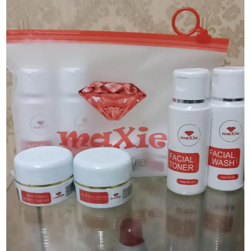 Jual PAKET & ECER MAXIE GLOW SKINCARE ORIGINAL | Shopee Indonesia Jual PAKET & ECER MAXIE GLOW SKINCARE ORIGINAL | Shopee Indonesia