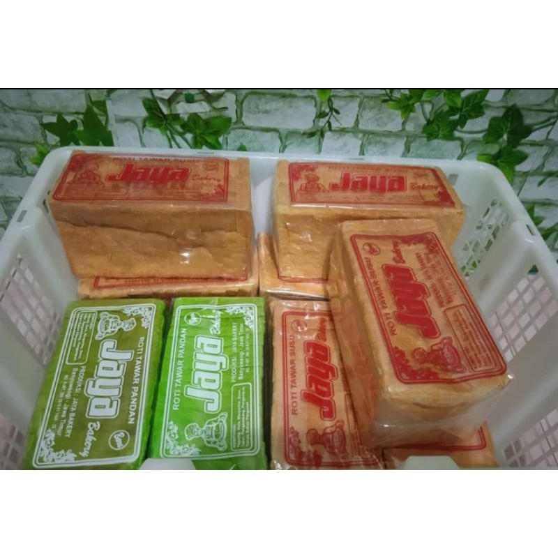 Jual 4 bks Roti Tawar (1bks isi 14lembar) | Shopee Indonesia