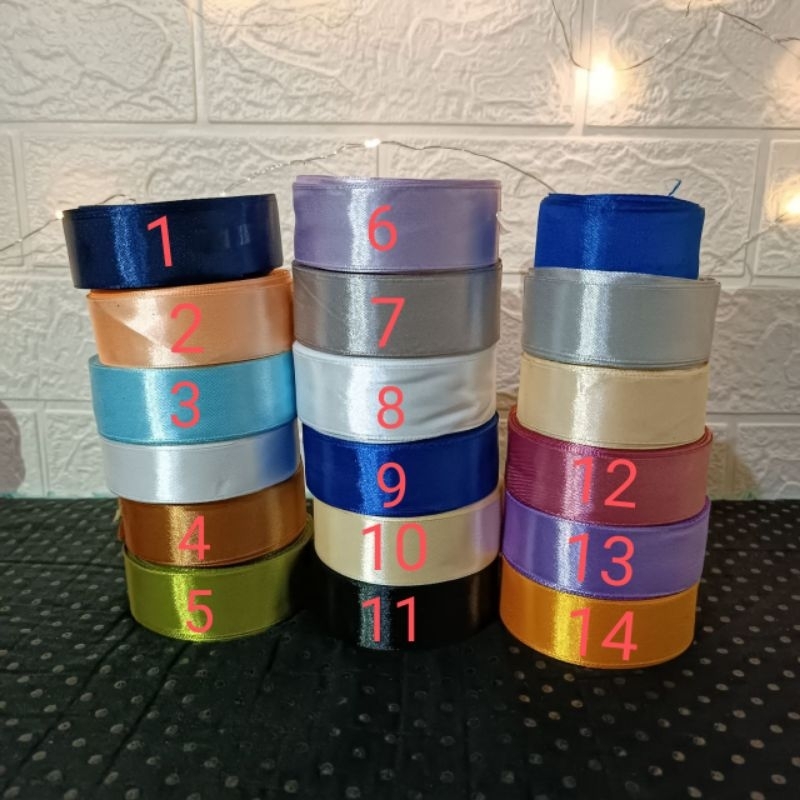 Jual Pita satin 1 inch atau 2,5 cm pita kado hadiah souvenir ( harga per meter) | Shopee Indonesia