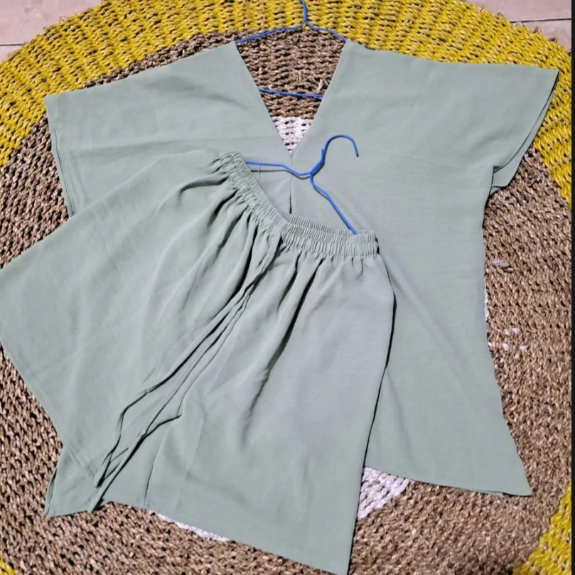Jual One Set Setelan Long Square Nagita Hotpants Crinkle airflow ONE ... Jual One Set Setelan Long Square Nagita Hotpants Crinkle airflow ONE ...