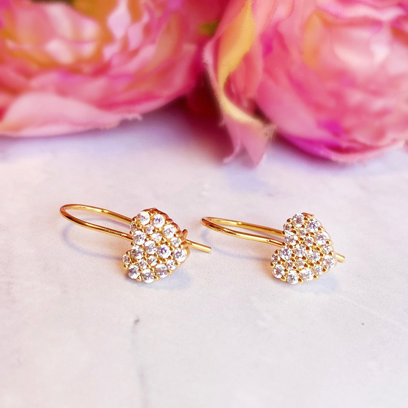 Jual Anting Dewasa Daisy Kristal Love (BARU) | Shopee Indonesia