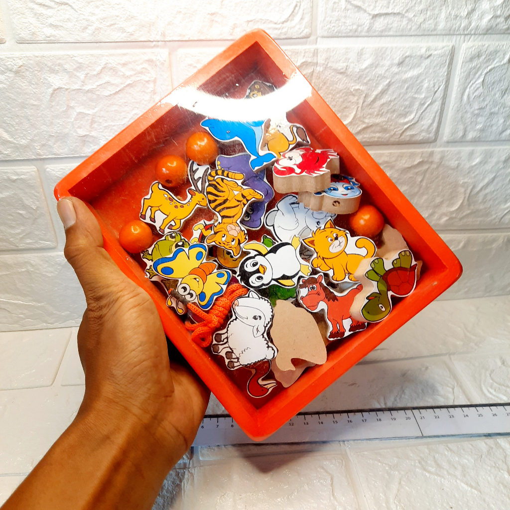 Jual Mainan Edukasi Balok Meronce Hewan / Binatang Kayu dengan Box ...