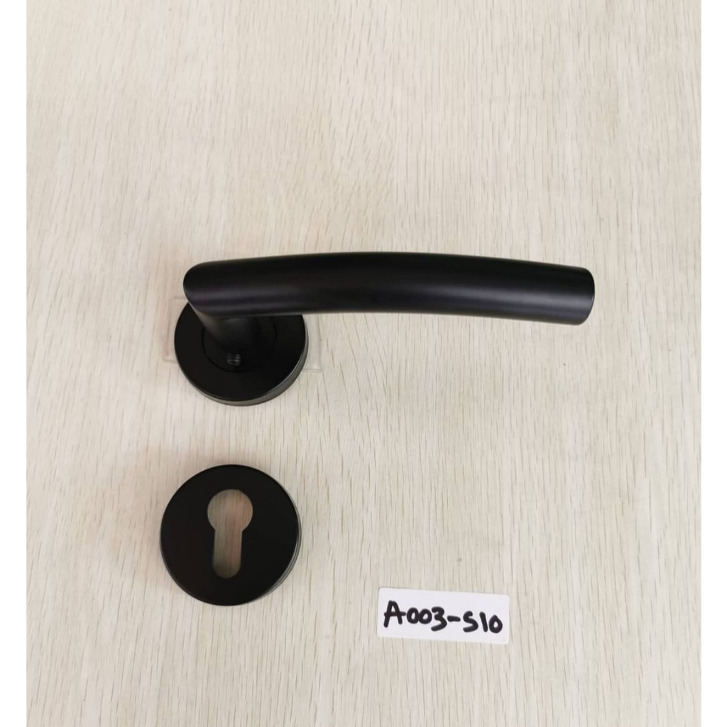 Jual Handle Pintu Soligen Tipe A003-S10 Model Bulat Hitam (BO) | Shopee ...
