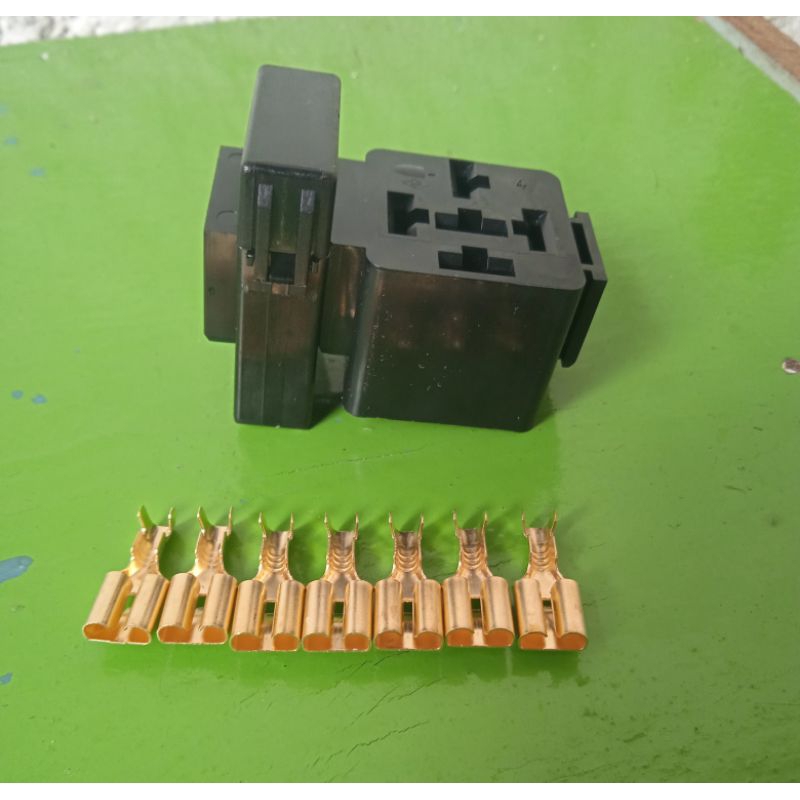 Jual SOKET RELAY GANDENG + FUSE BOX GANDENG | Shopee Indonesia
