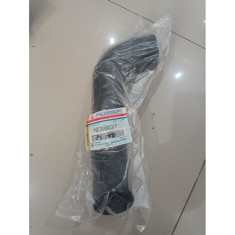 Jual Selang radiator bawah ori Mitsubishi Colt diesel ps100 Ragasa ...