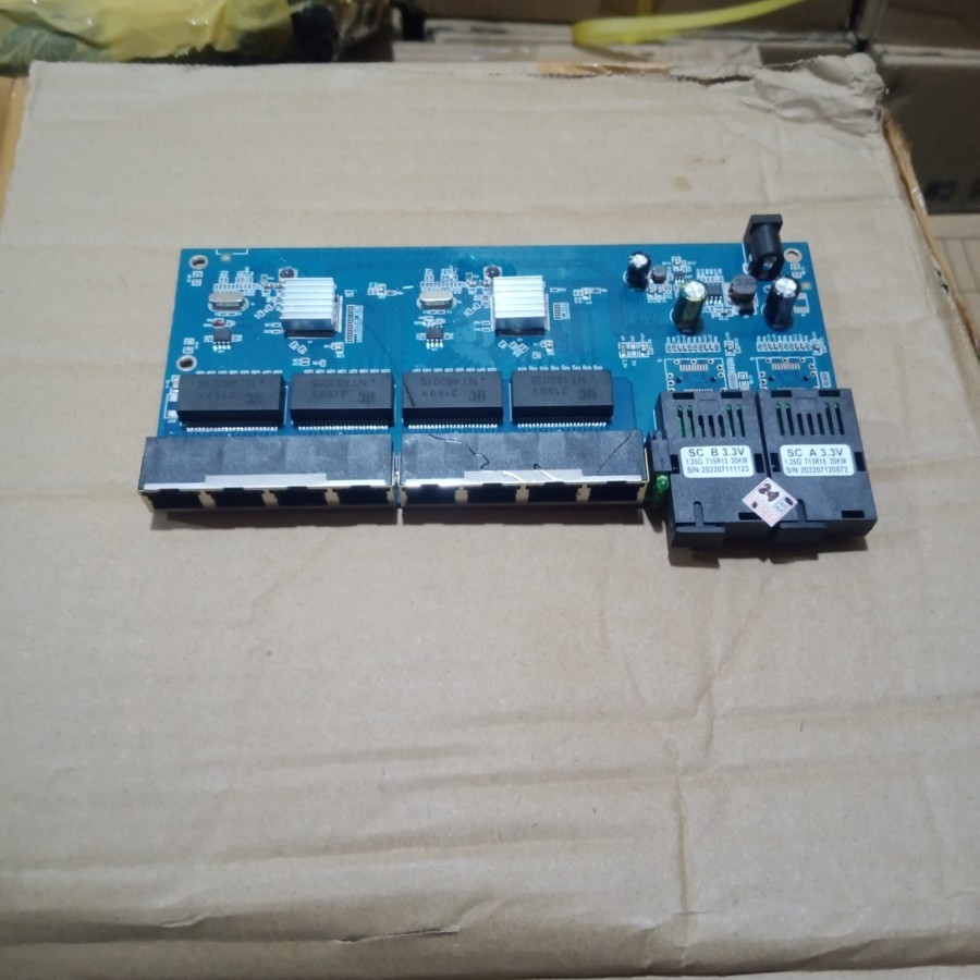 Jual MEDIA CONVERTER 2 FO 8 LAN 10/100/1000MBPS | Shopee Indonesia