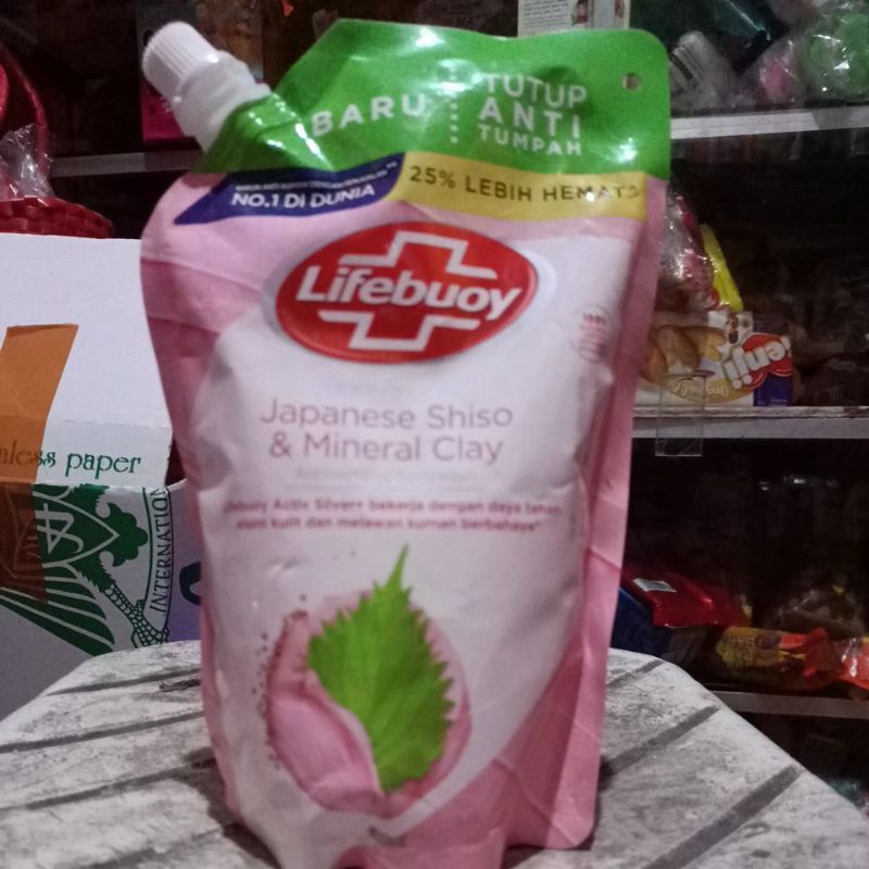 Jual Lifebuoy body wash Japanese shiso 400ml pink | Shopee Indonesia