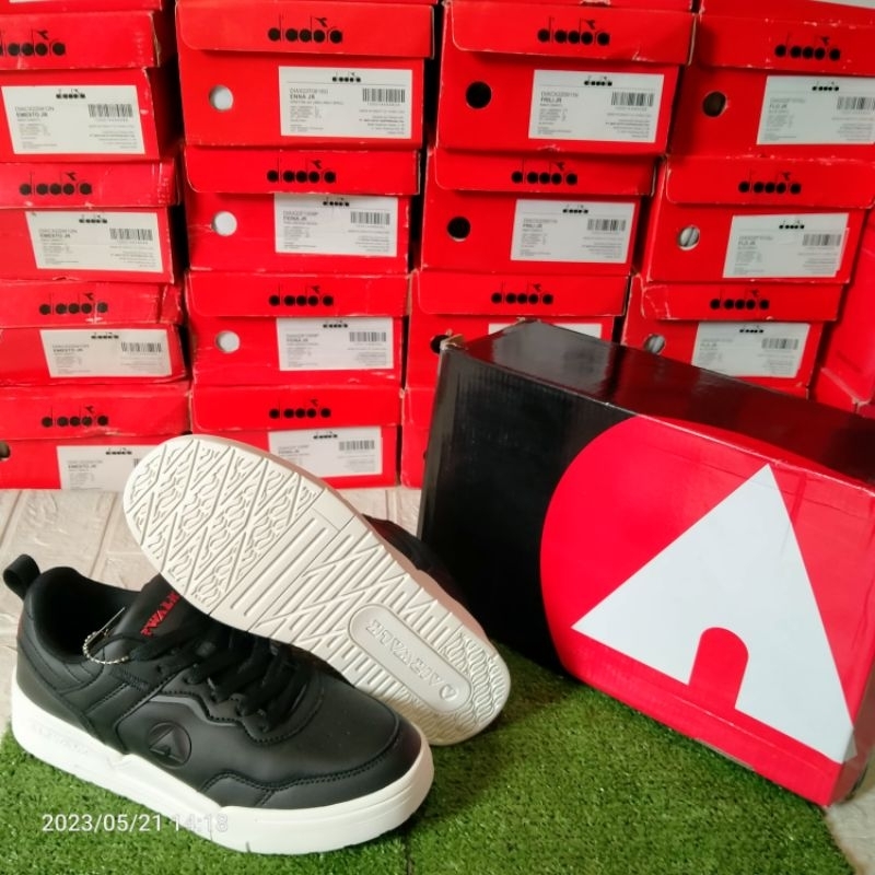 Jual !!! BEST SELLER !!! AIRWALK SHEMAR FOR MEN ORIGINAL | Shopee Indonesia