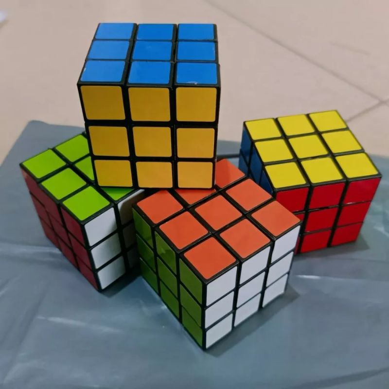 Jual Mainan kubus rubik cube 3X3/ rubik puzzle/ mainan puzzle | Shopee ...