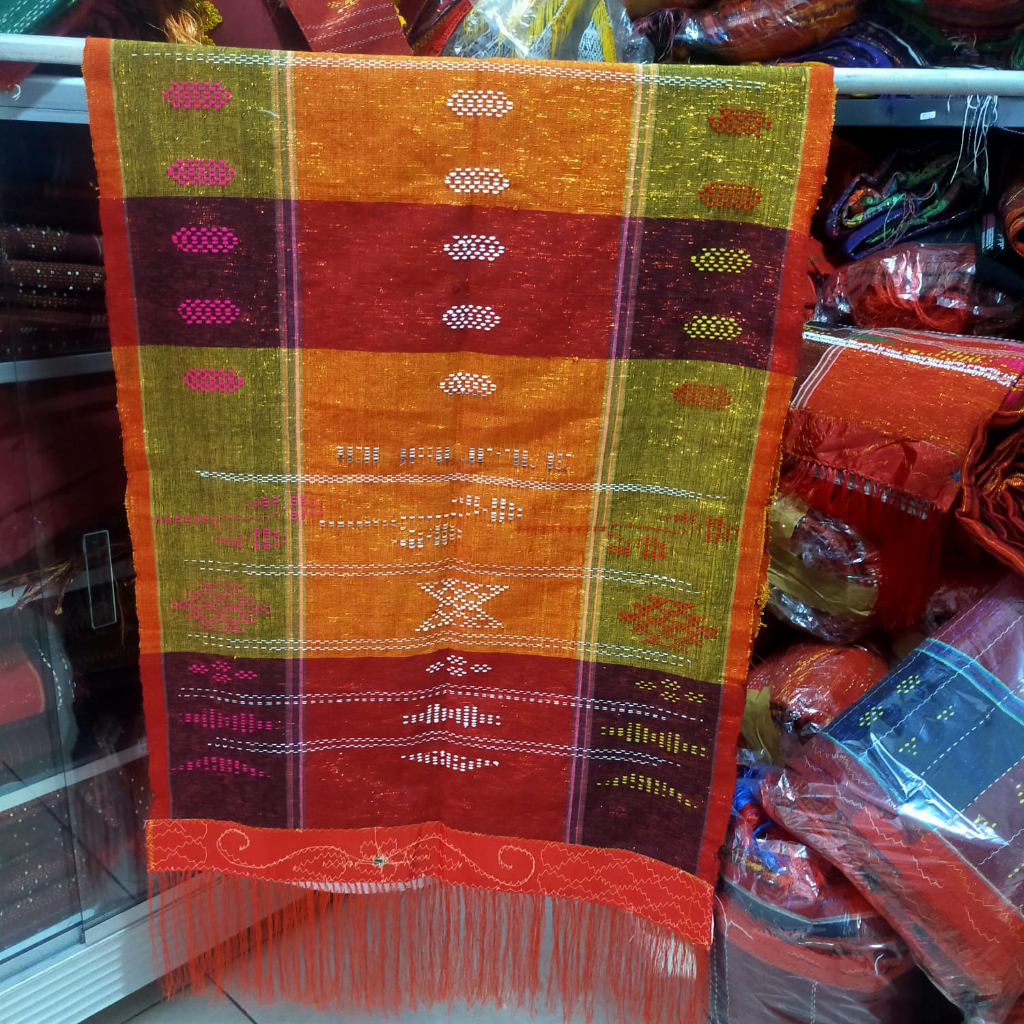 Jual sadum dimensi - sadum sekata cantik - ulos sadum cantik - ulos adat batak toba | Shopee ...