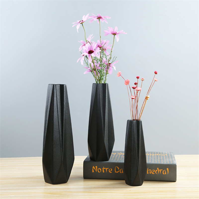 Jual Vas Bunga Monokrom Modern Minimalis / Ceramic Jar Vase EB Home ...