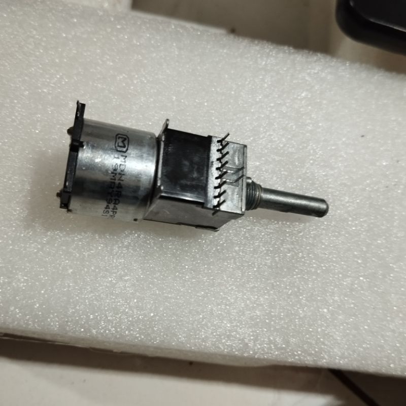 Jual potensio motor 8 kaki | Shopee Indonesia