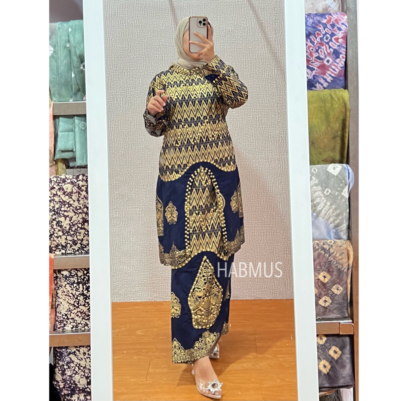 Jual SETELAN BATIK SONGKET PALEMBANG MOTIF WAYANG BIRU | Shopee Indonesia