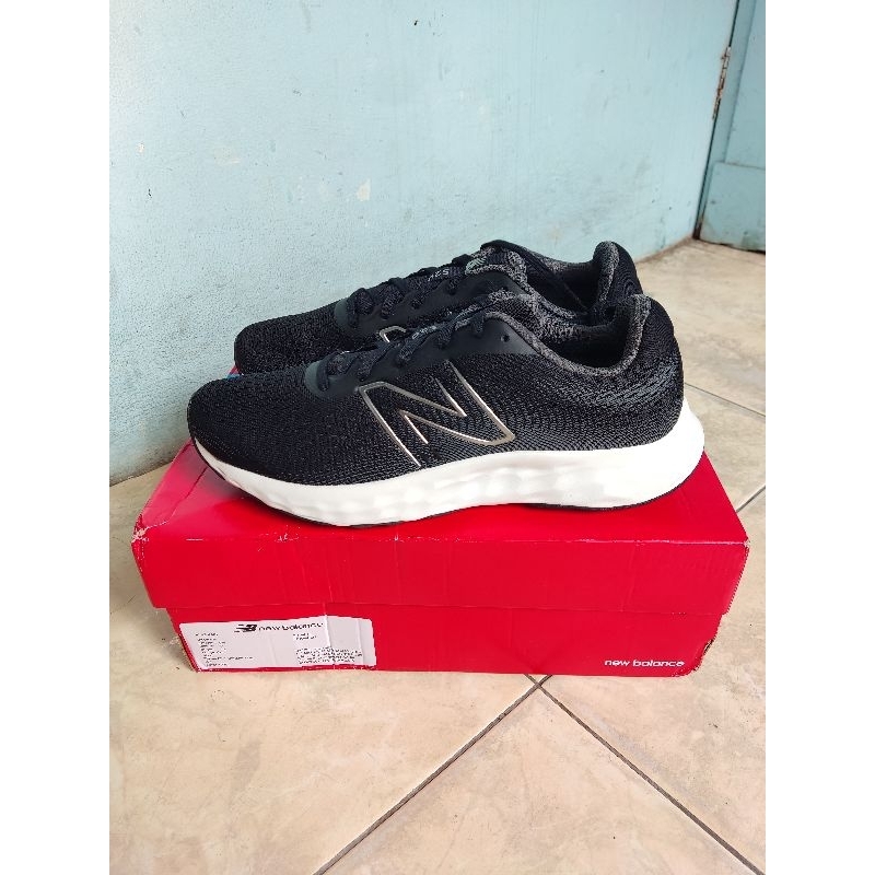 Jual sepatu New Balance Running (BACA SESUAI CAPTION) | Shopee Indonesia