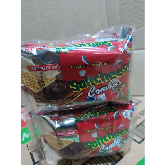 Jual Khong guan Saltcheese Combo 1pack isi 10 saset Snack Murah Cemilan ...