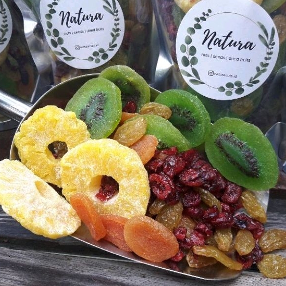 Jual DELI FRUITS 120GR / MIXED DRIED FRUITS / APRICOT / KIWI / NANAS ...