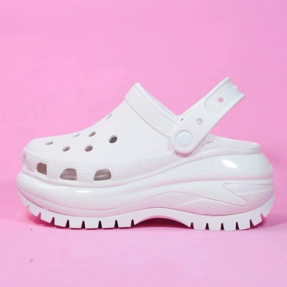 Jual Sandal Wanita CROSS Classic Mega Crush Clog Mega Crush Clog Sandal ...