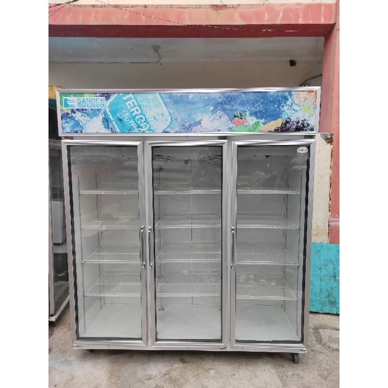 Jual SHOWCASE 3 PINTU BEKAS | Shopee Indonesia