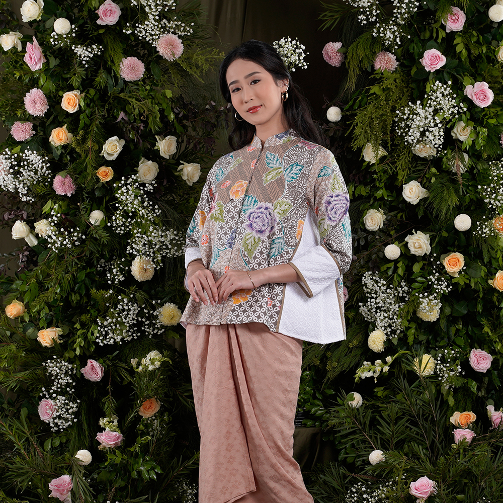 Jual NONA RARA - Viva encim T2264, Baju Batik Kasual Modern | Shopee ...