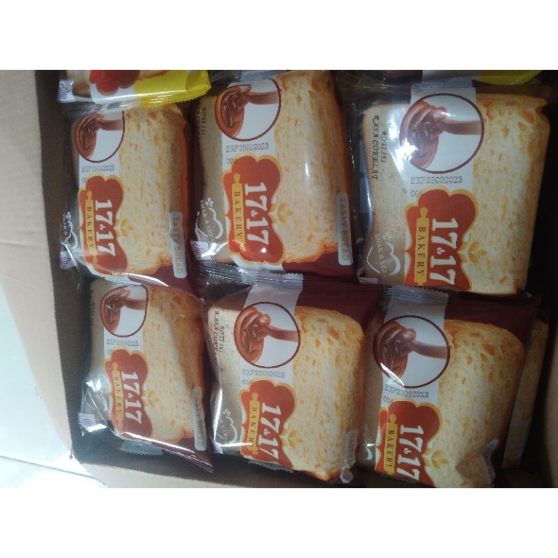 Jual Roti Bakery 17*17 Rasa Coklat dan Nanas | Shopee Indonesia