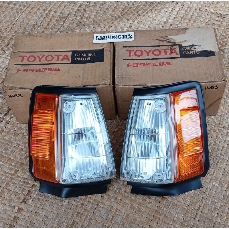 Jual Lampu sein depan corner Toyota Corolla GL AE80 original baru nos ...