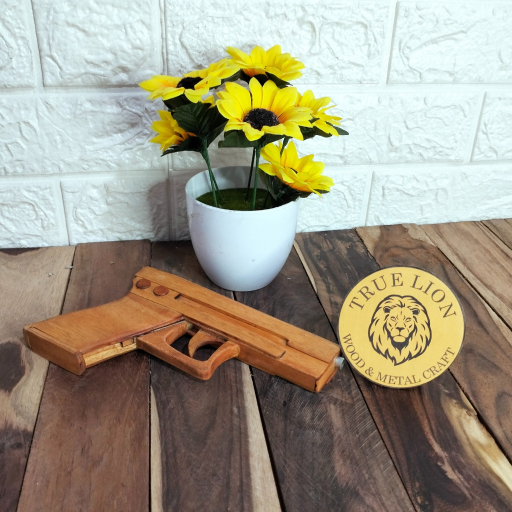 Jual KOREK GAS PISTOL KAYU/KOREK API | Shopee Indonesia