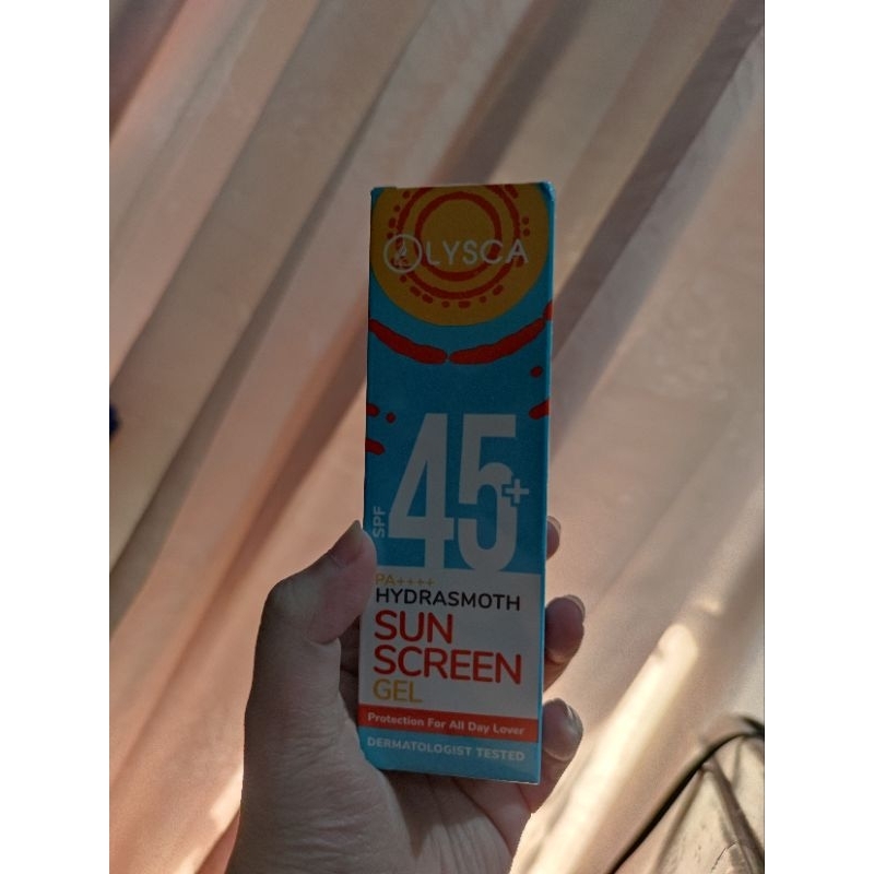 Jual LYSCA Hydrasmoth Sunscreen Gel SPF 45 PA++++50ml | Shopee Indonesia