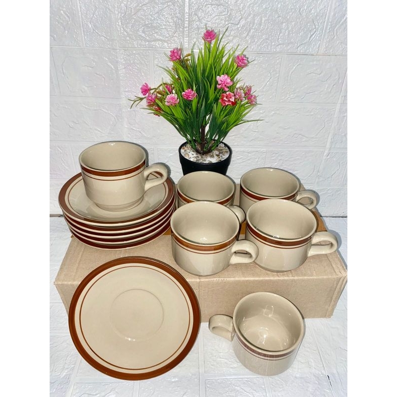 Jual cangkir set kramik coklat /cangkir set plat | Shopee Indonesia