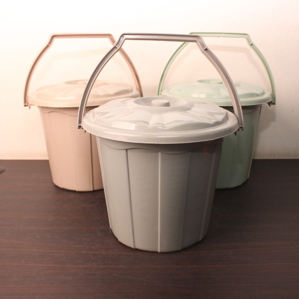 Jual EMBER PLASTIK MURAH + TUTUP COKLAT TURBOPLAST 2GL DAN 2.5GL MONO ...