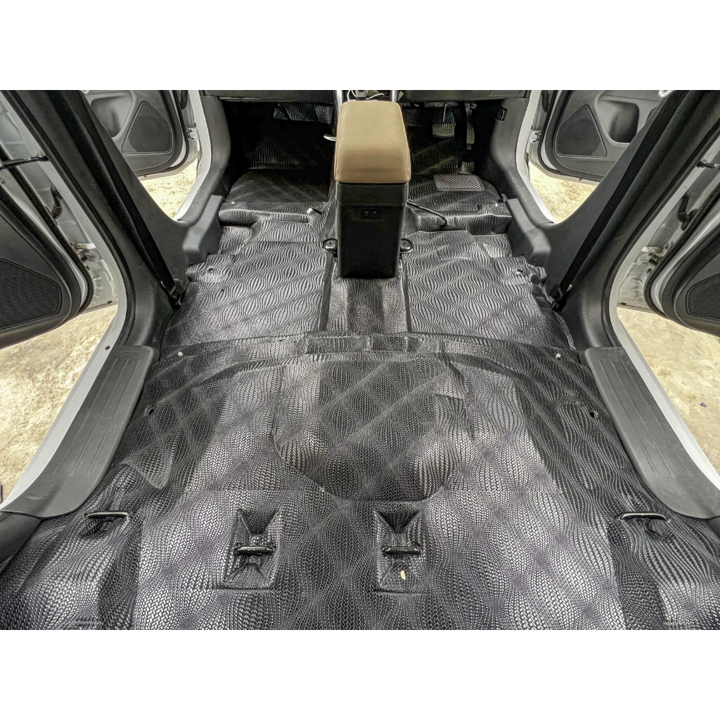 Jual Karpet Dasar Mobil Mitsubishi Xpander High Quality | Shopee Indonesia