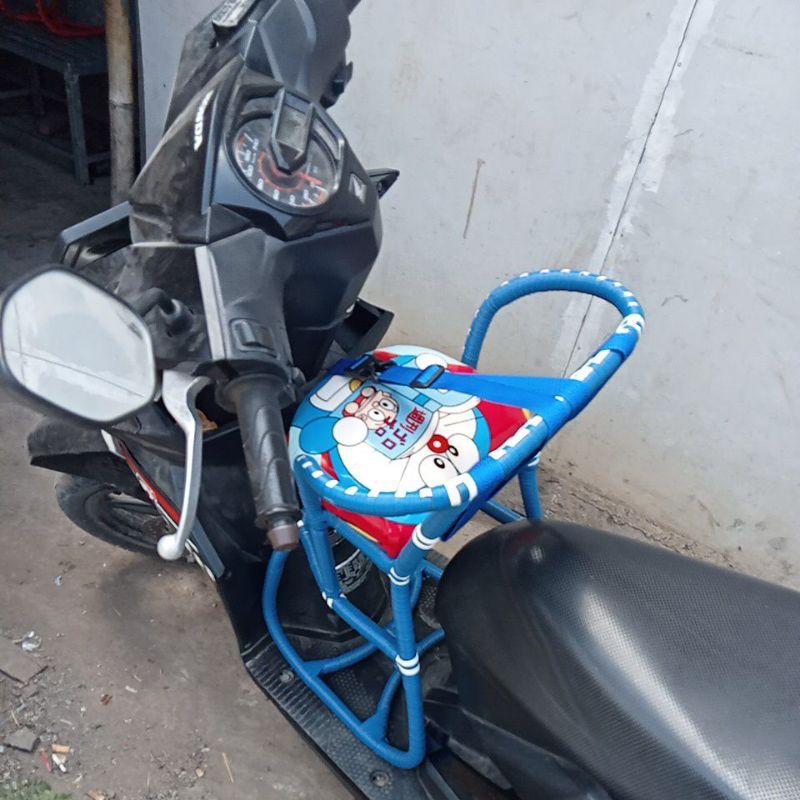 Jual Kursi Boncengan anak motor matic full anyam / jok anak depan motor ...