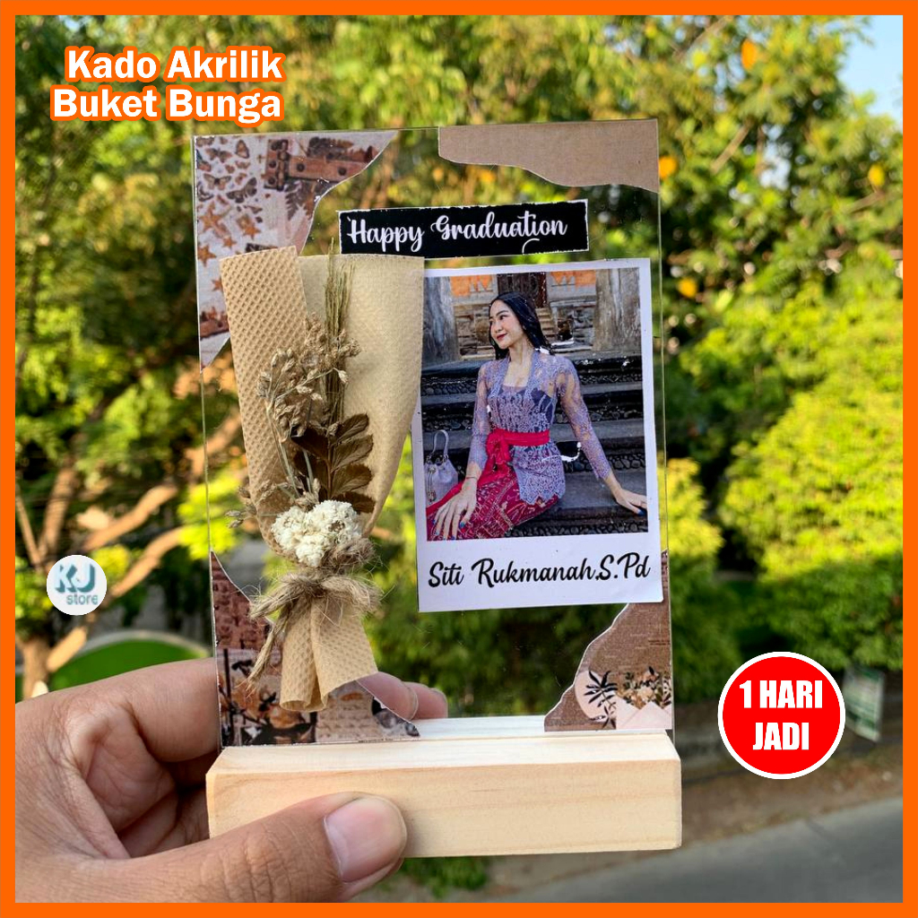 Jual Kado Wisuda Ulang Tahun Murah Stand Akrilik Bunga Kering Acrilik ...