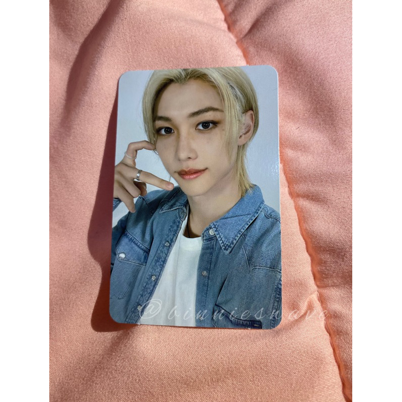 Jual LD Lucky Draw R2 Felix Denim Photocard Stray Kids | Shopee Indonesia