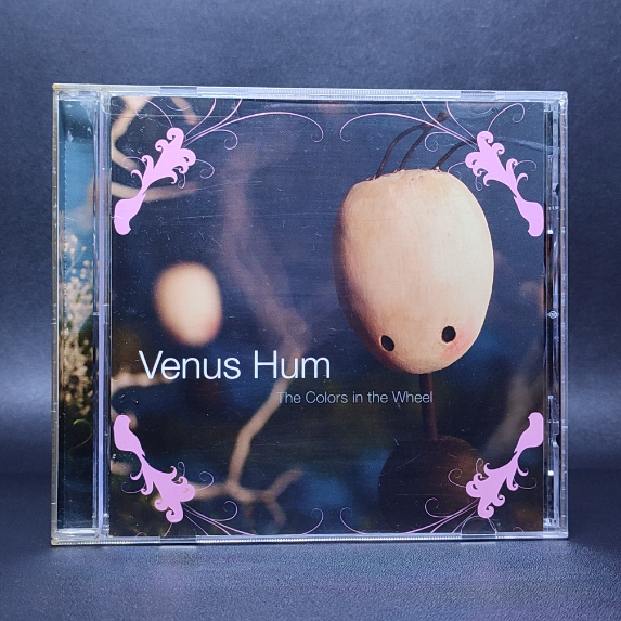 Jual CD VENUS HUM - THE COLORS IN THE WHEEL IMPORT ORIGINAL SEGEL ...