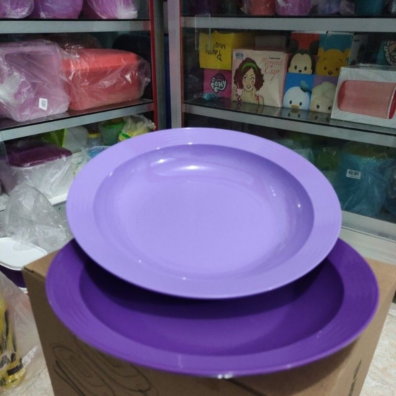 Jual Piring makan besar large familia ungu tupperware ecer | Shopee ...