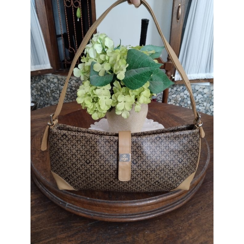 Jual Ugo Conti Shoulder Bag | Shopee Indonesia