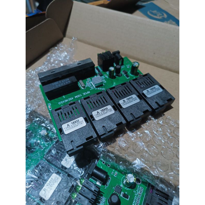 Jual MEDIA CONVERTER 4 FO 4 LAN 10/100MBPS PCB | Shopee Indonesia