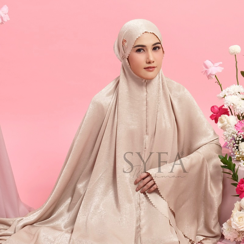 Jual Syfa Rahman - Zalina Prayer Set | Mukena Silk Premium | Shopee ...