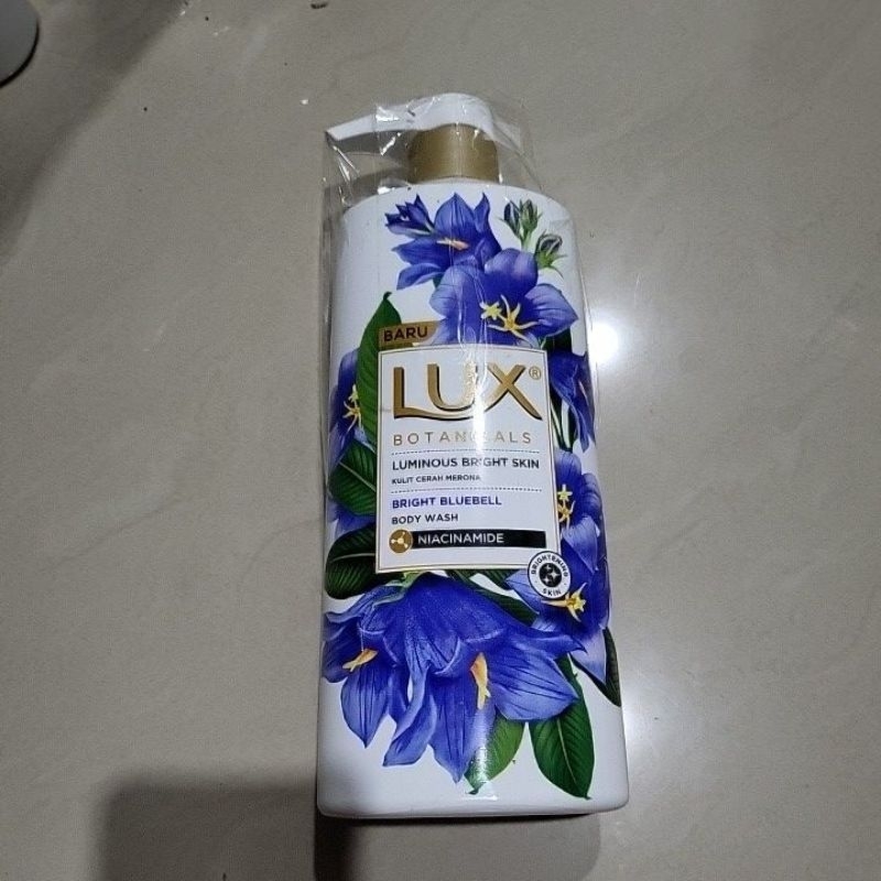 Jual Lux Sabun Mandi Cair Bright Bluebell Pump 580ml | Shopee Indonesia