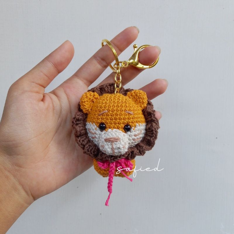 Jual Gantungan kunci Rajut Singa/ Lion amigurumi / Singa keychain ...