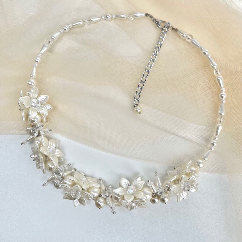 Jual Kalung Hijab Non Hijab Kekinian Daily Crystal Xine 37 | Shopee ...
