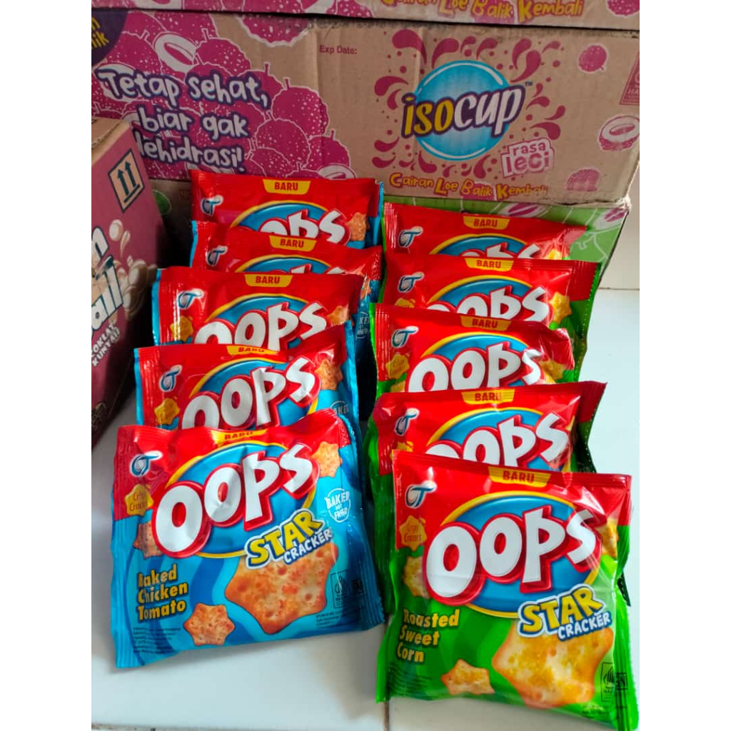 Jual (1 RENCENG = 10 PCS) OOPS Crispy Crackers 12 GRAM SNACK OOPS ...